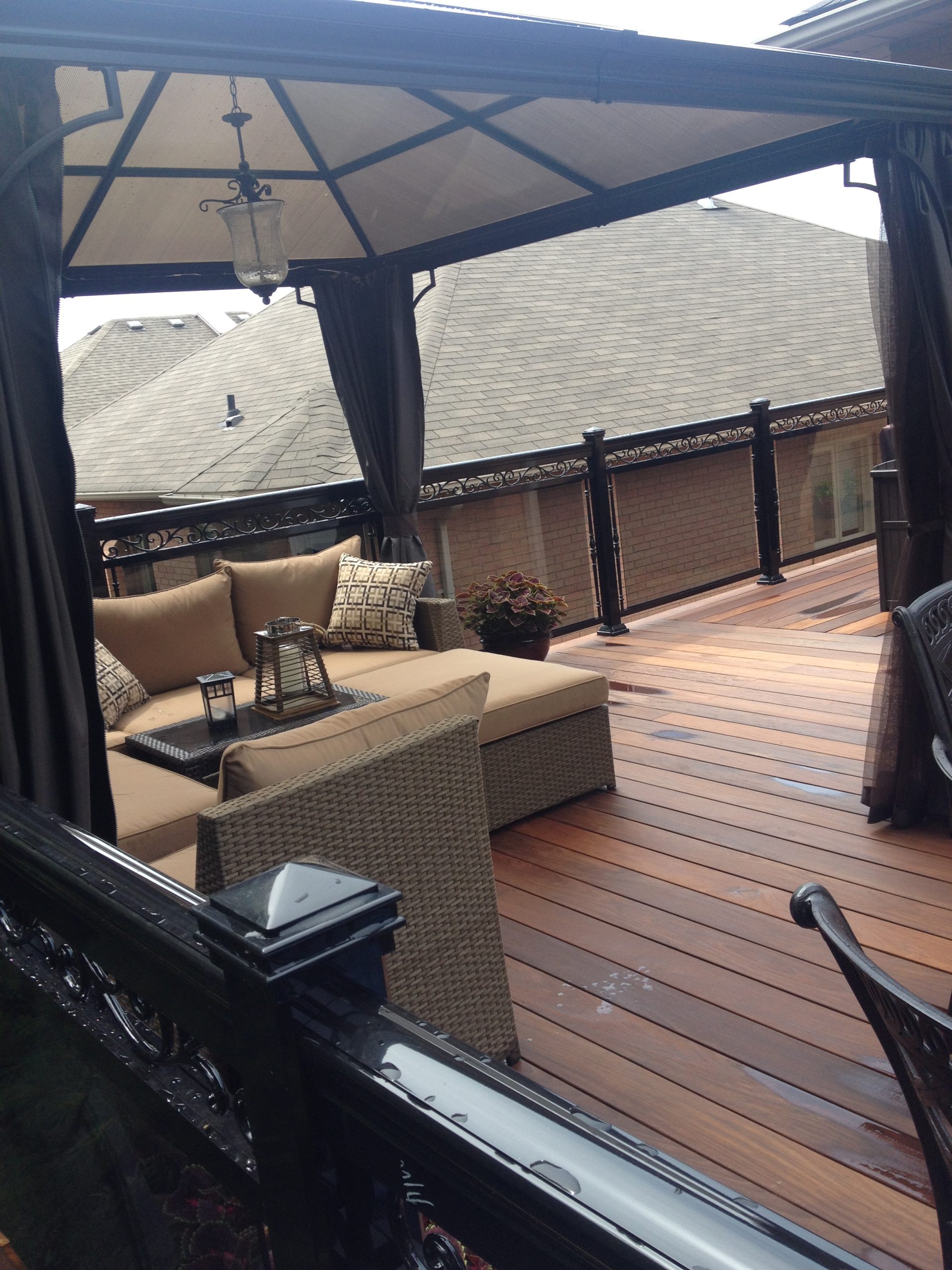 Professional Deck builder near me/ Deck Contractor's Close By