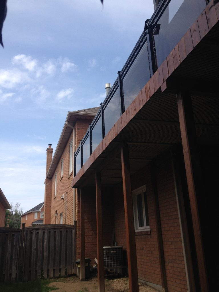 Deck Railing Installer in North York - A.Maximum-Construction-Corp